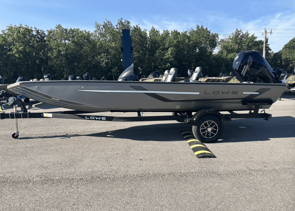 Lowe Fishing Boats - Angler's Port Marine